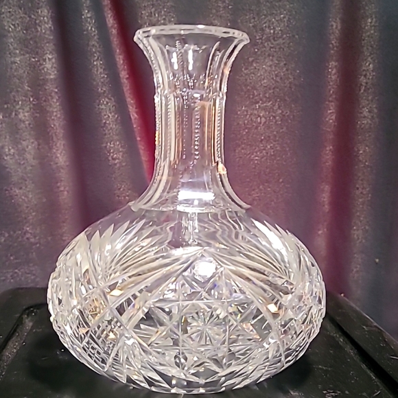 Dining | Vintage Cut Glass Wide Bottom Vase | Poshmark